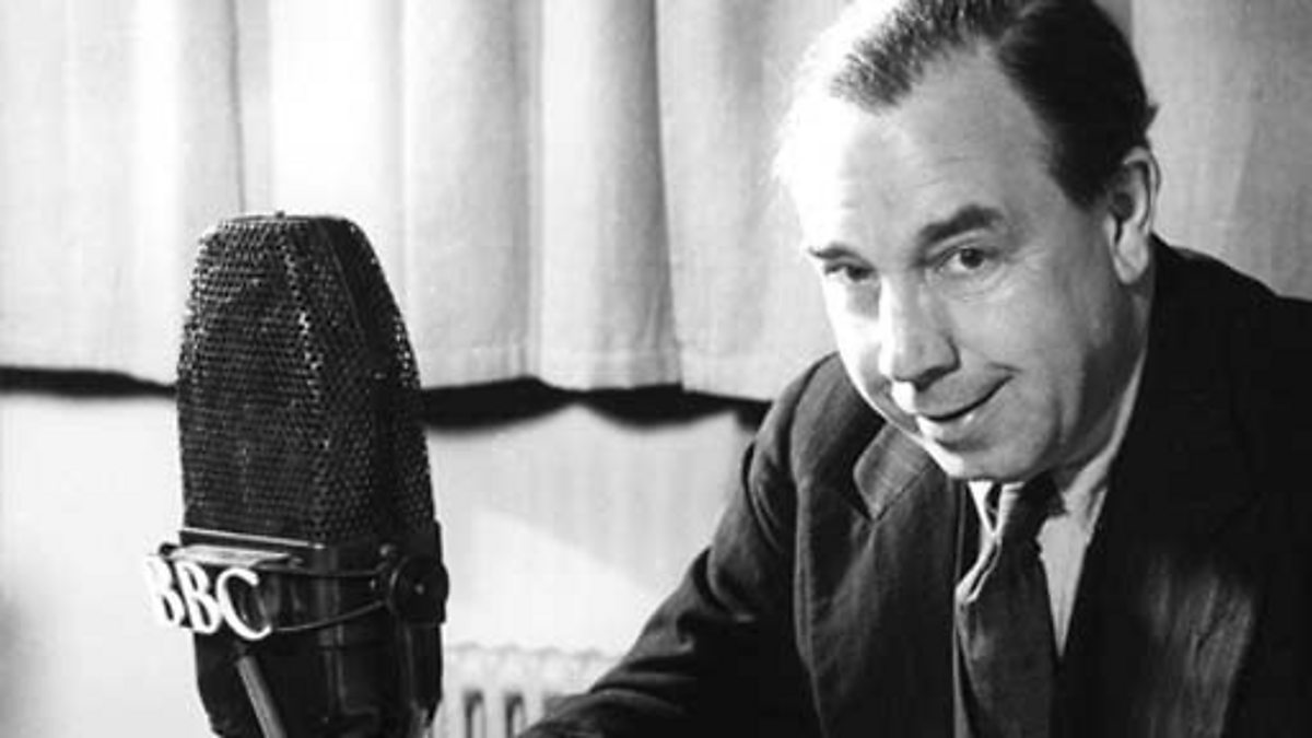 Biography – J.B PRIESTLEY